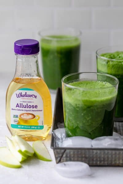 {DETOX} Kale Smoothie Recipe - Feel Good Foodie