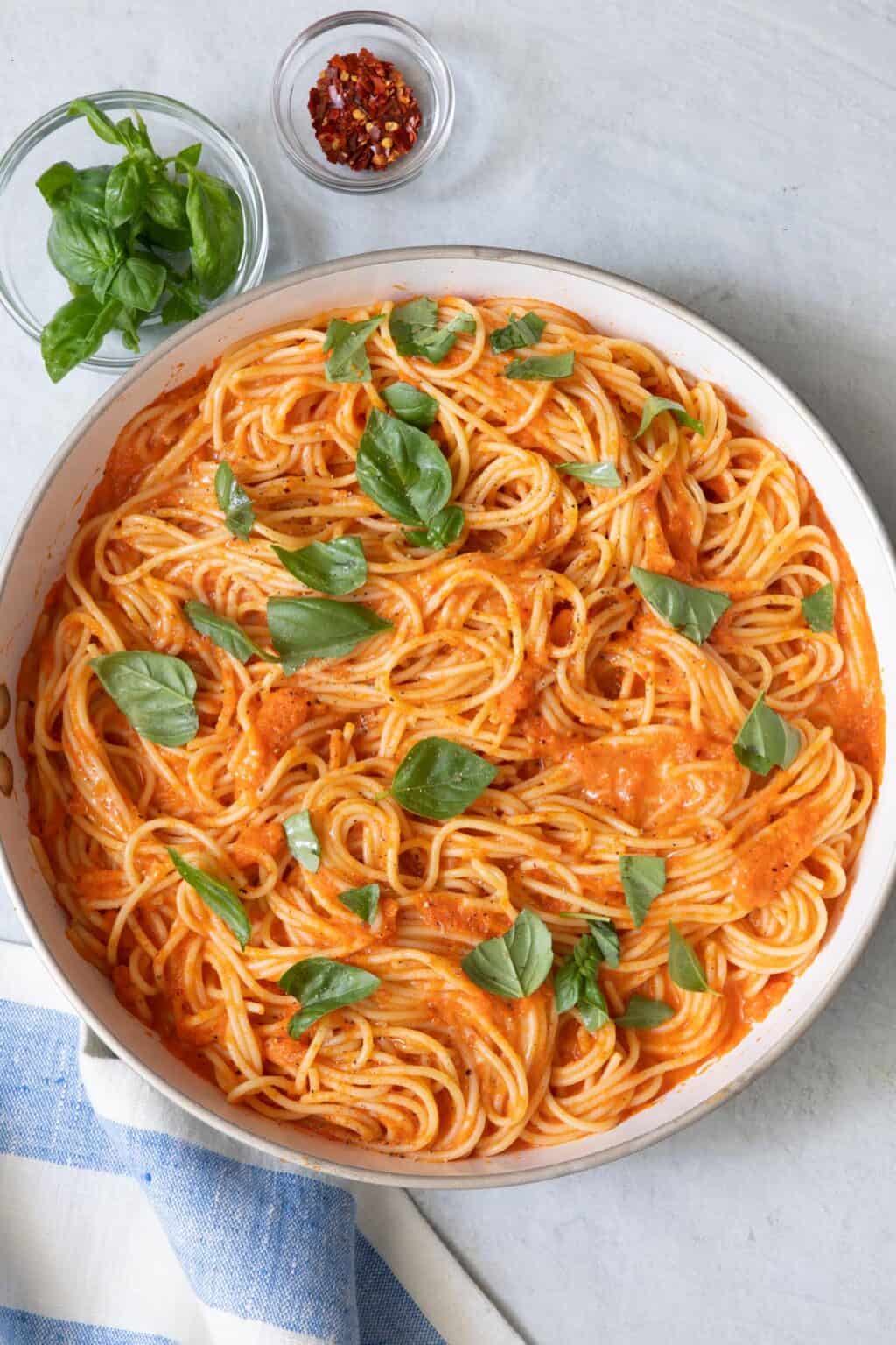 Creamy Roasted Red Pepper Pasta