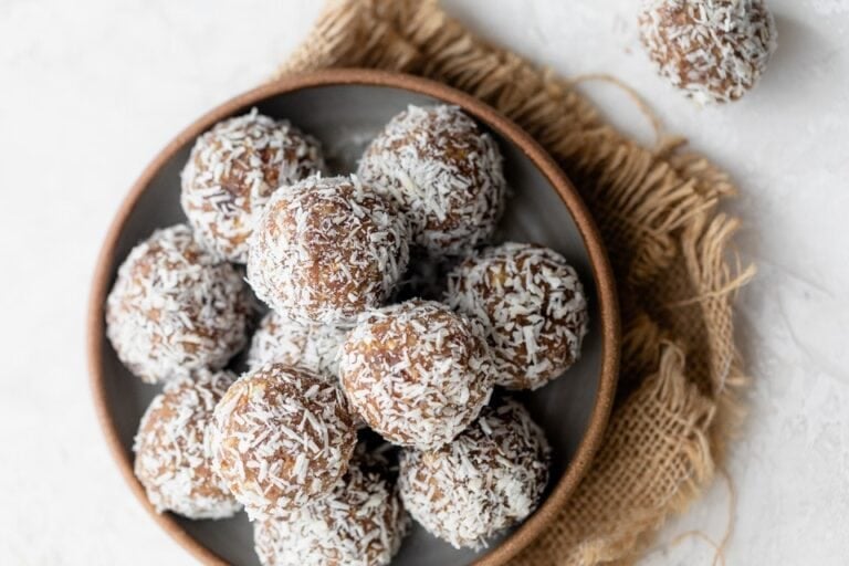 Date Energy Balls Recipe 4 Ingredients Ready in 10!