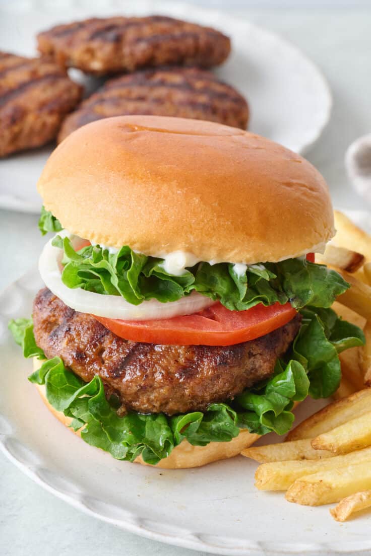 Hamburger Recipe That Stays Juicy Cooks in 10 Minutes
