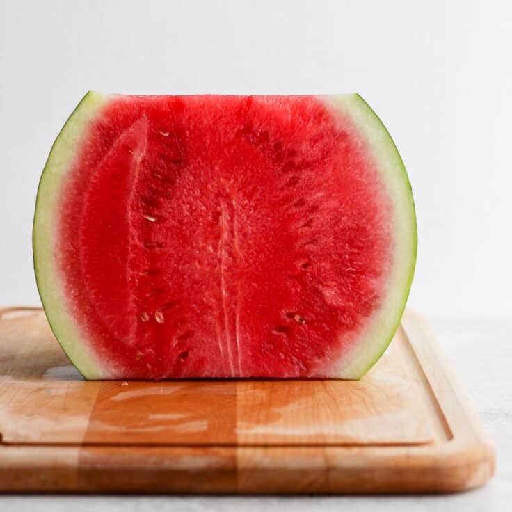 How to Cut a Watermelon 2-Ways With and Without The Rind