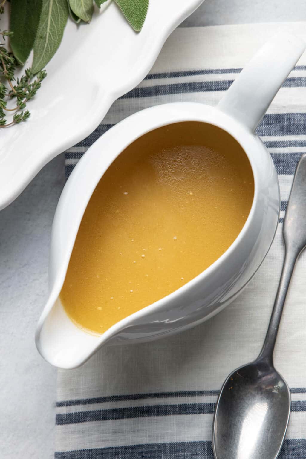 How to Make Gravy From Scratch - Feel Good Foodie