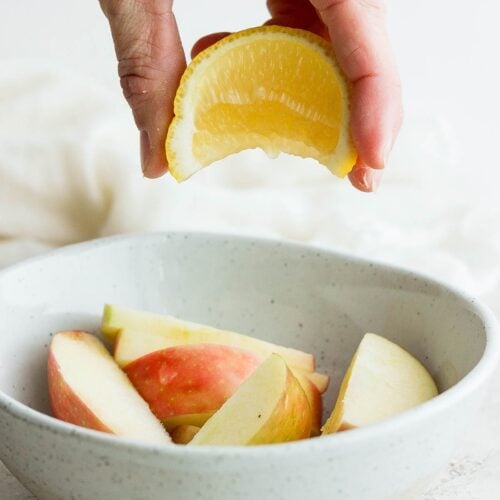 How to Cut an Apple