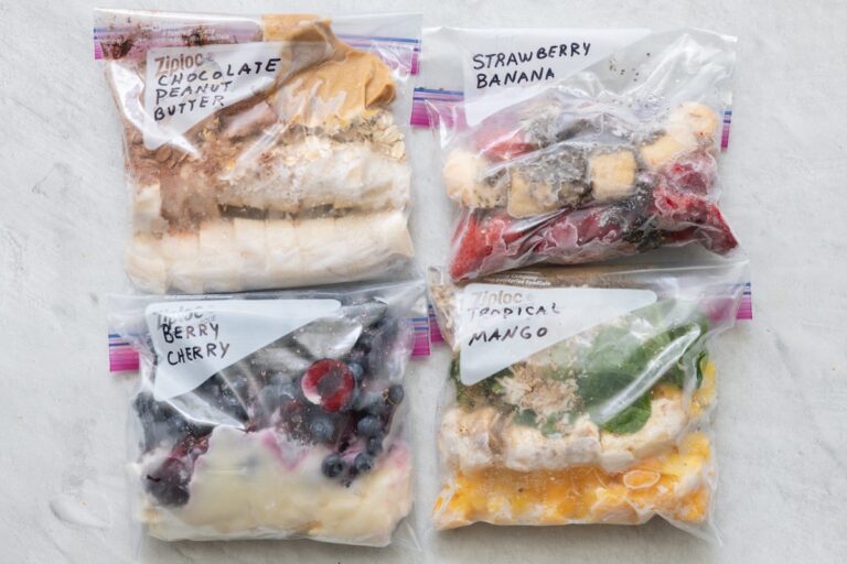 4 Types of Freezer Smoothie Packs With Fresh Fruit