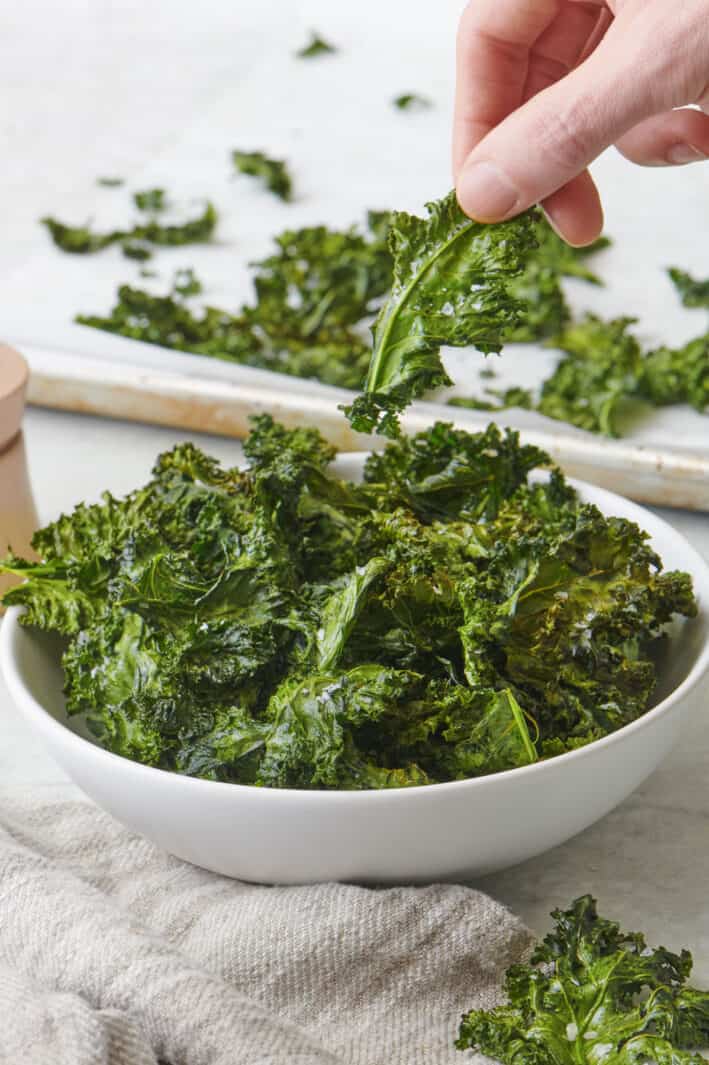 Crispy Baked Kale Chips {Base Recipe!}