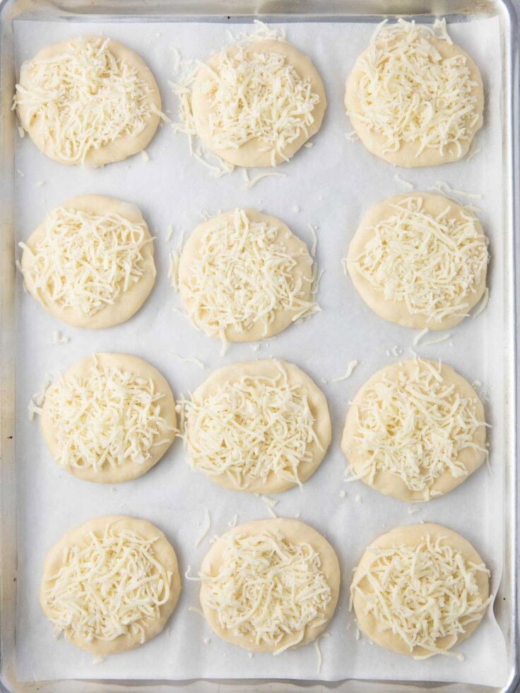 Cheese Manakeesh {Easy Homemade Recipe}