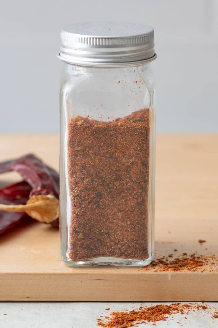 How to Make Chili Powder {Dried Chili Recipe} - Feel Good Foodie