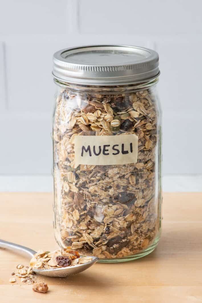 How to Make Muesli {Step-by-Step} - Feel Good Foodie