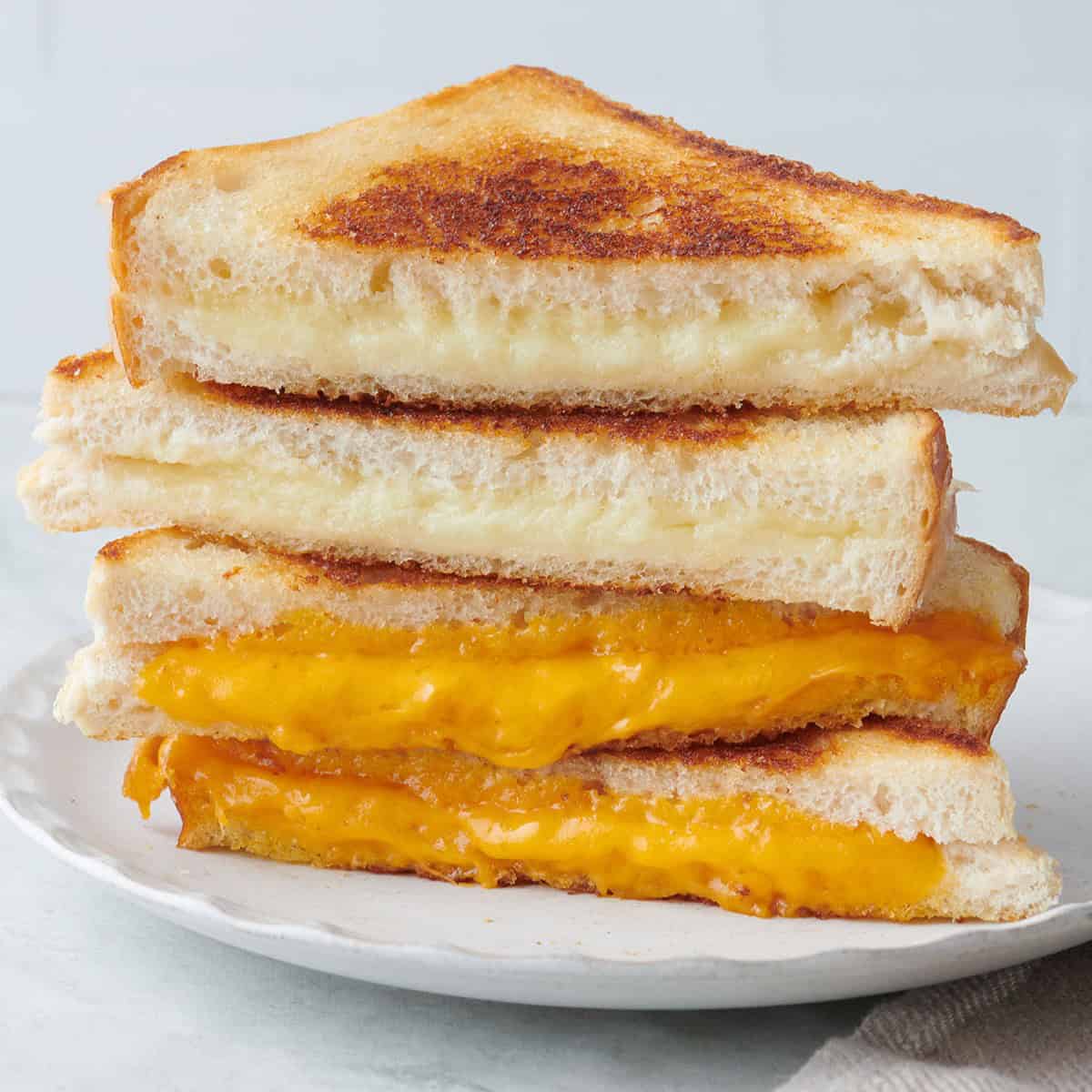 Easy Grilled Cheese Recipe (How-To!)