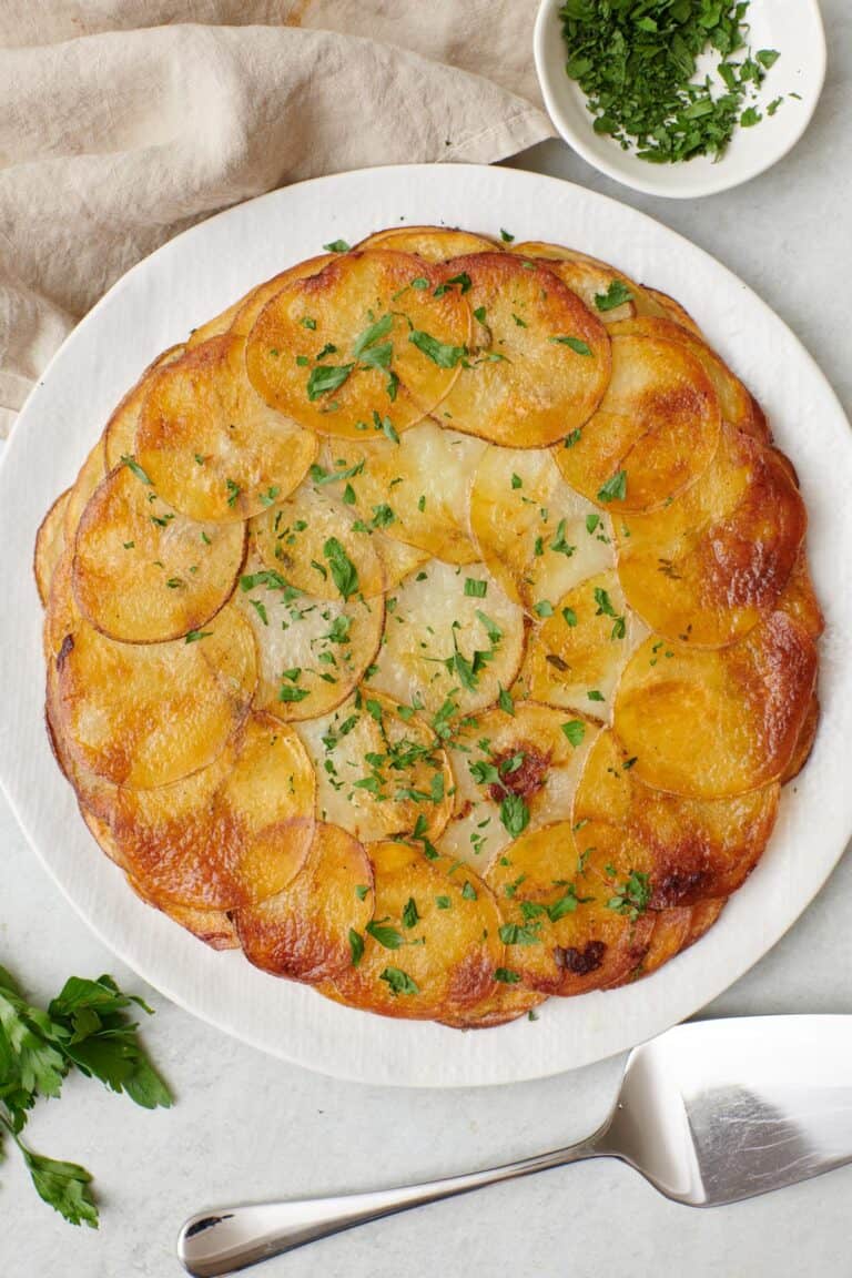 Lebanese Spicy Potatoes (Batata Harra) - Feel Good Foodie
