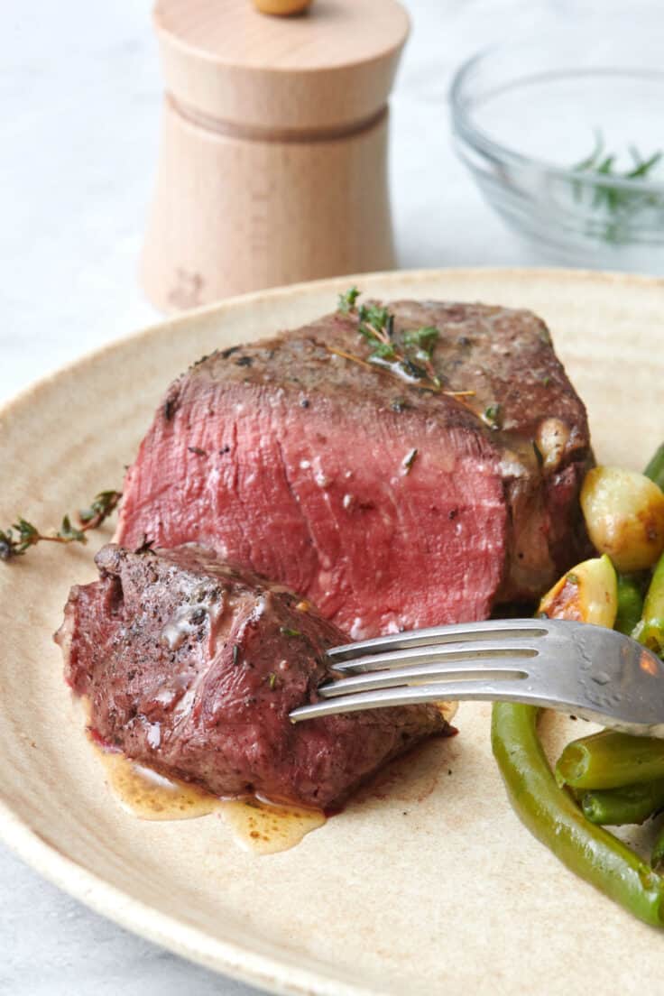 Perfect Pan-Seared Filet Mignon - Feel Good Foodie