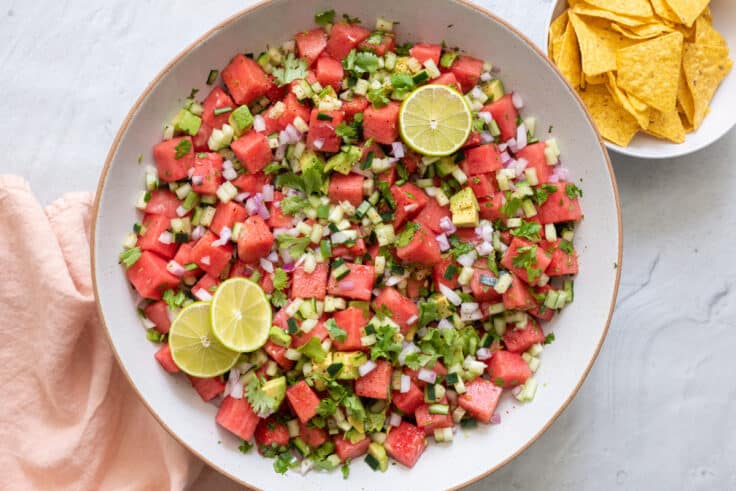 33 Beach Food Ideas That Are Easy to Pack and Eat