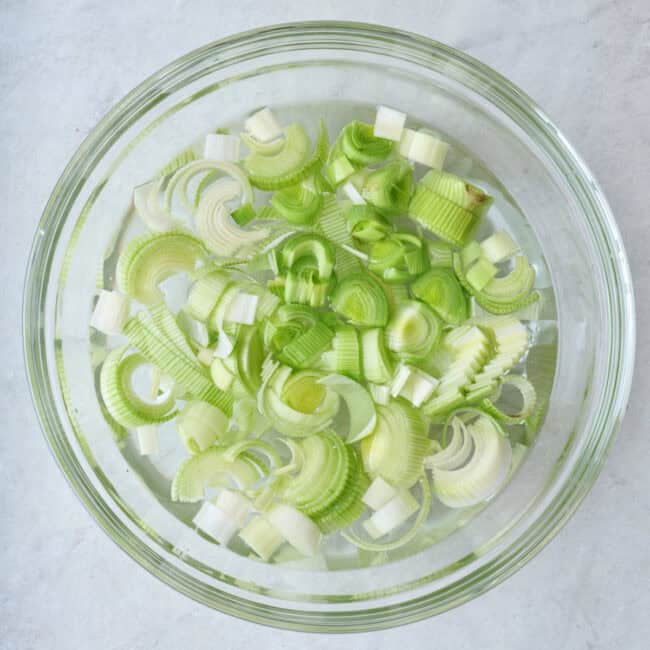 How to Cut and Clean Leeks (with Video Tutorial)