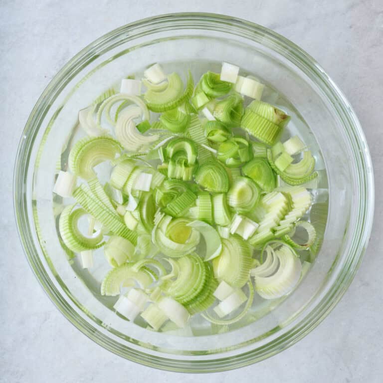 How to Cut and Clean Leeks (with Video Tutorial)