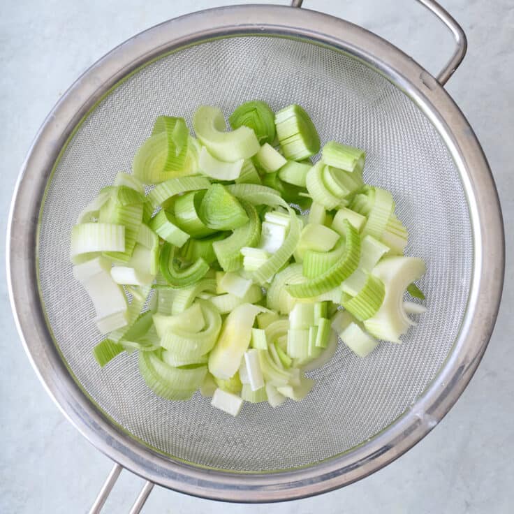 How to Cut and Clean Leeks (with Video Tutorial)