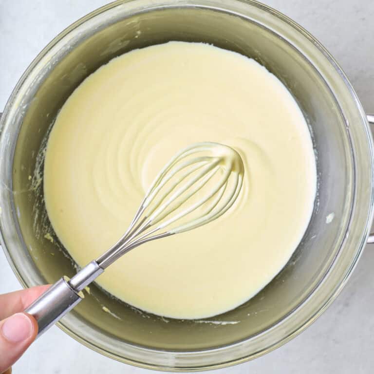 How to Make Hollandaise Sauce