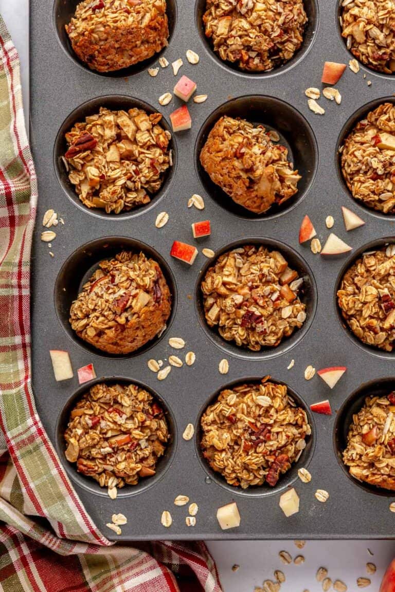 Baked Oatmeal Cups {Apple Cinnamon Flavor} - Feel Good Foodie