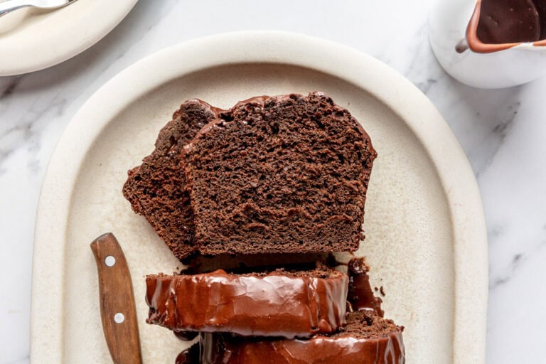 Easy Chocolate Loaf Cake Recipe with Chocolate Glaze