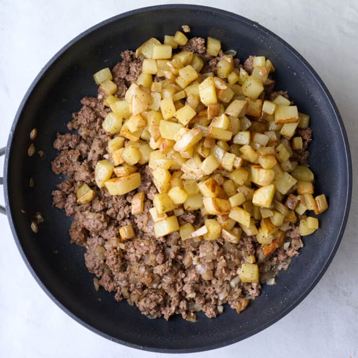Ground Beef & Potatoes {Easy One Pan Recipe} - Feel Good Foodie