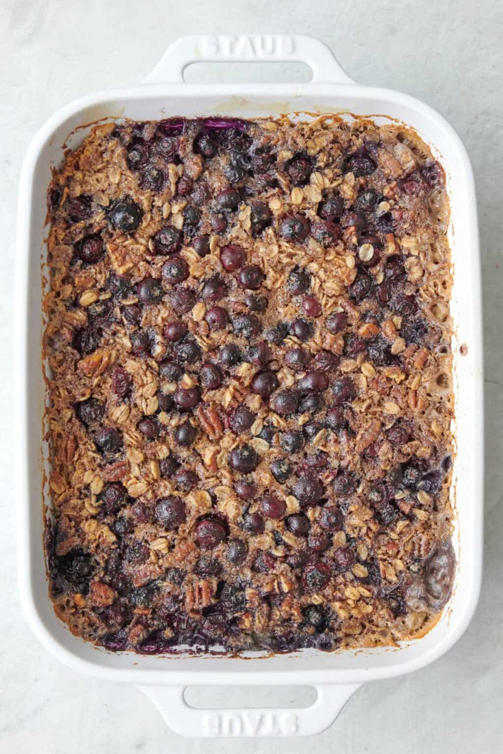 Easy Blueberry Baked Oatmeal Mix and Bake in One Pan