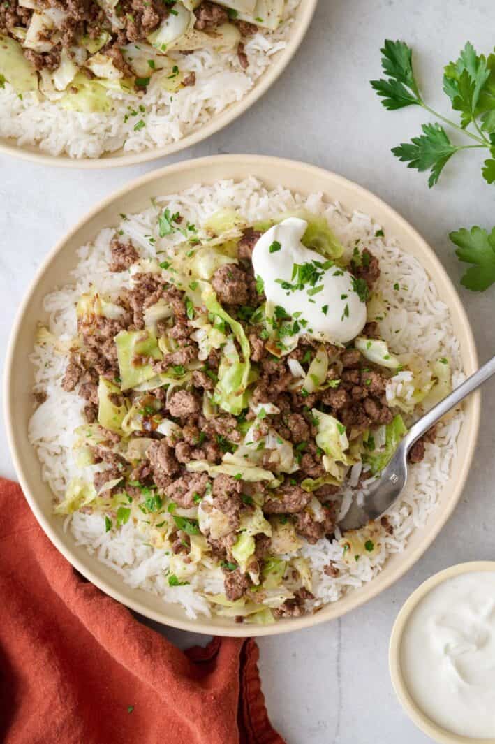 Easy Skillet Ground Beef and Cabbage Recipe