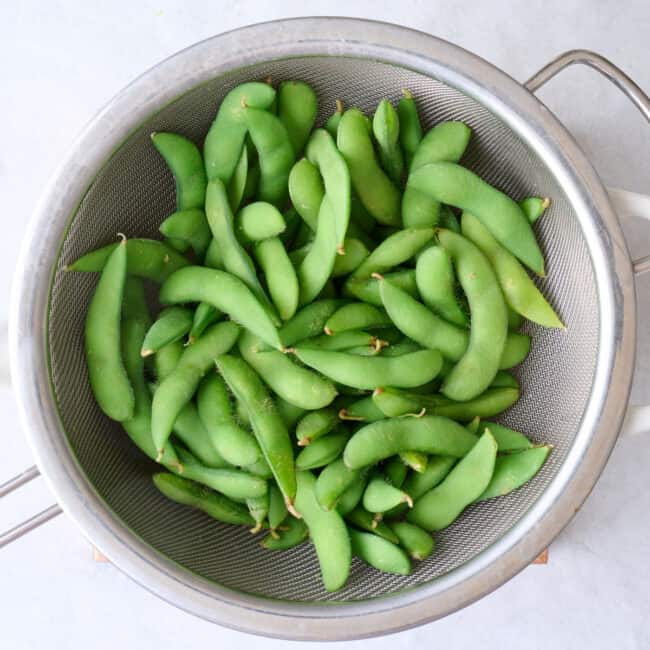 Spicy Edamame with Homemade Chili Sauce