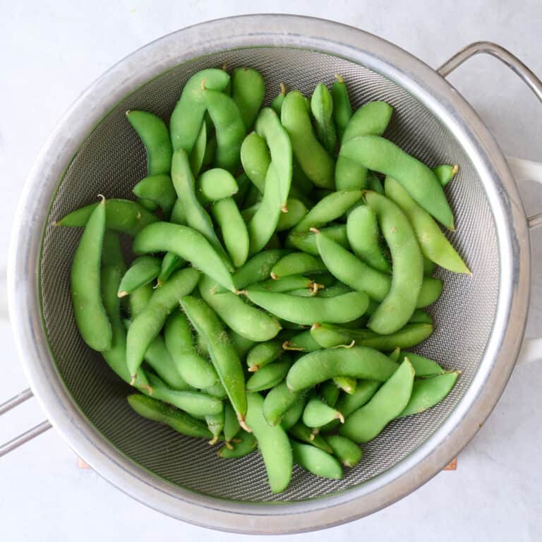 Spicy Edamame with Homemade Chili Sauce