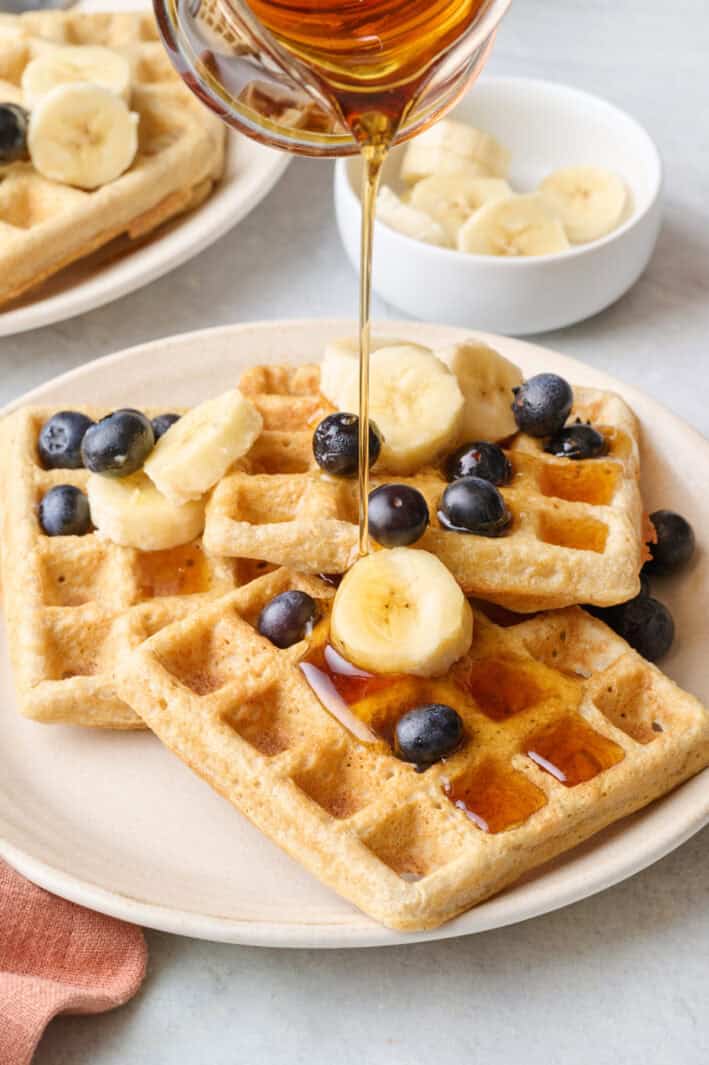 Easy Oatmeal Waffles