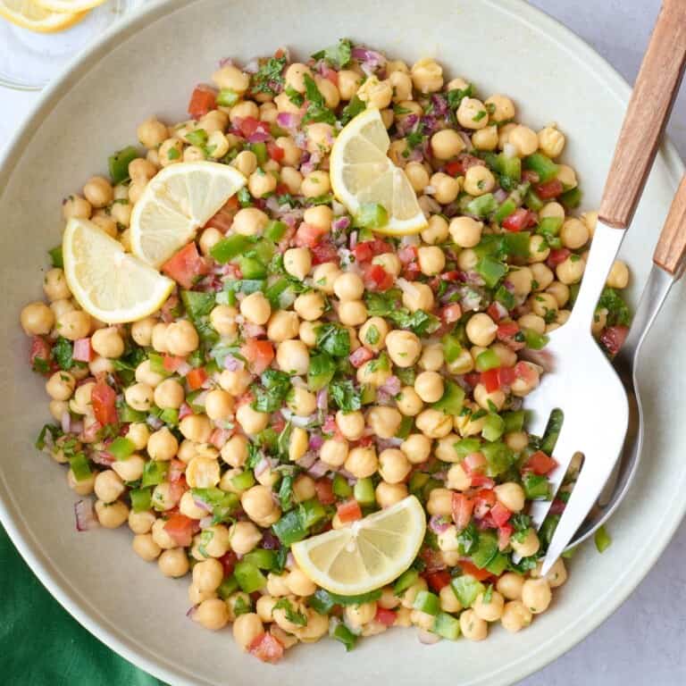 Salad Recipes I Actually Rely On: 30 Ideas for Any Day of the Week